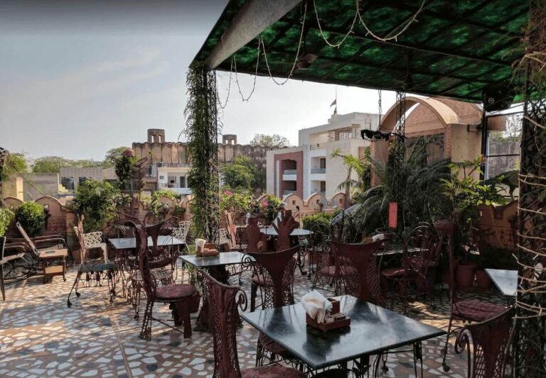 9 Best Romantic Restaurants in Jaipur for a Dream Date - Hand Picked List